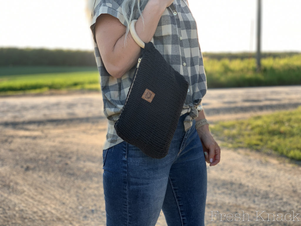 Modern Knit Bag // Wood Bangle Bag // Fresh Knack